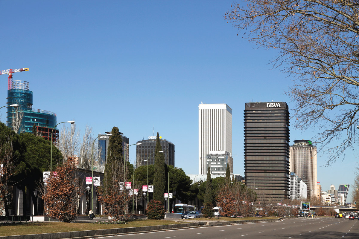 La zona de Azca (Madrid) se reactiva con el traslado de BBVA o la ...