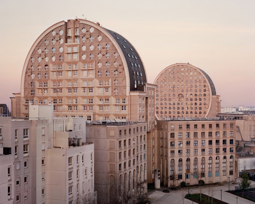 La decadente utopía futurista del arquitecto español Ricardo Bofill en ...