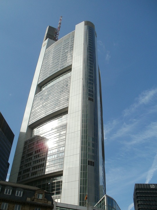Así es la Torre Commerzbank, el primer rascacielos ecológico del mundo ...