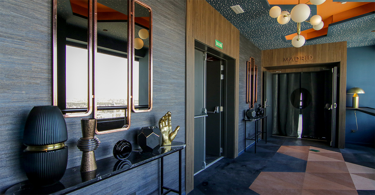 Un paseo por el interior del Hotel Riu Plaza España, uno de los más ...