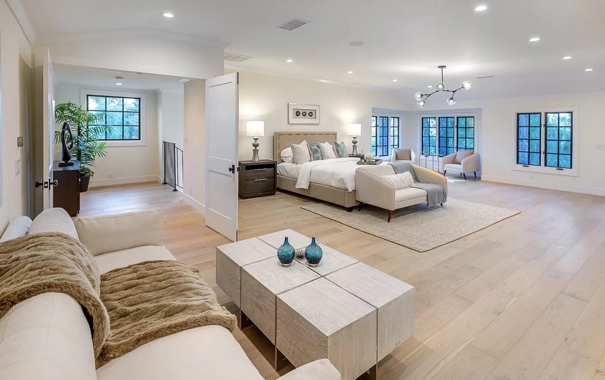 Miley Cyrus se compra un nuevo casoplón en el lujoso barrio de Hidden ...