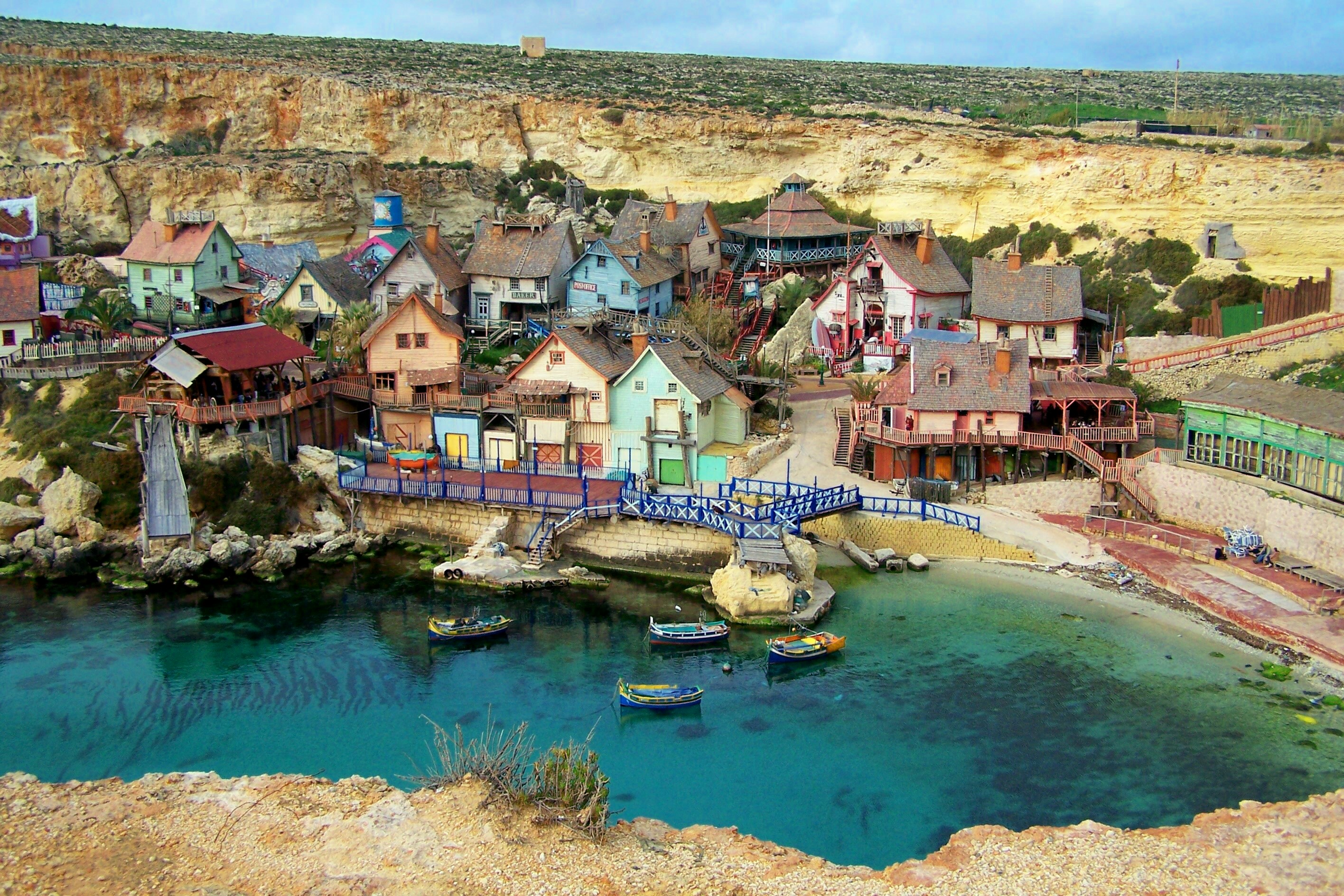 Popeye Village en Malta, el pueblo más bonito del mundo — idealista/news