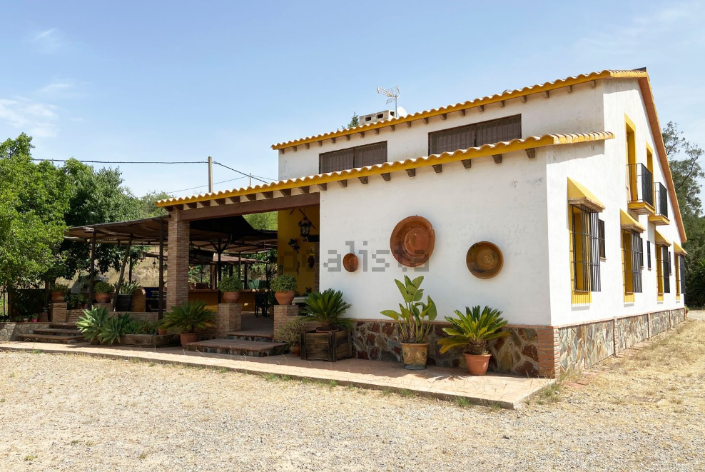 ¿Se puede vivir en una finca rústica? — idealista/news