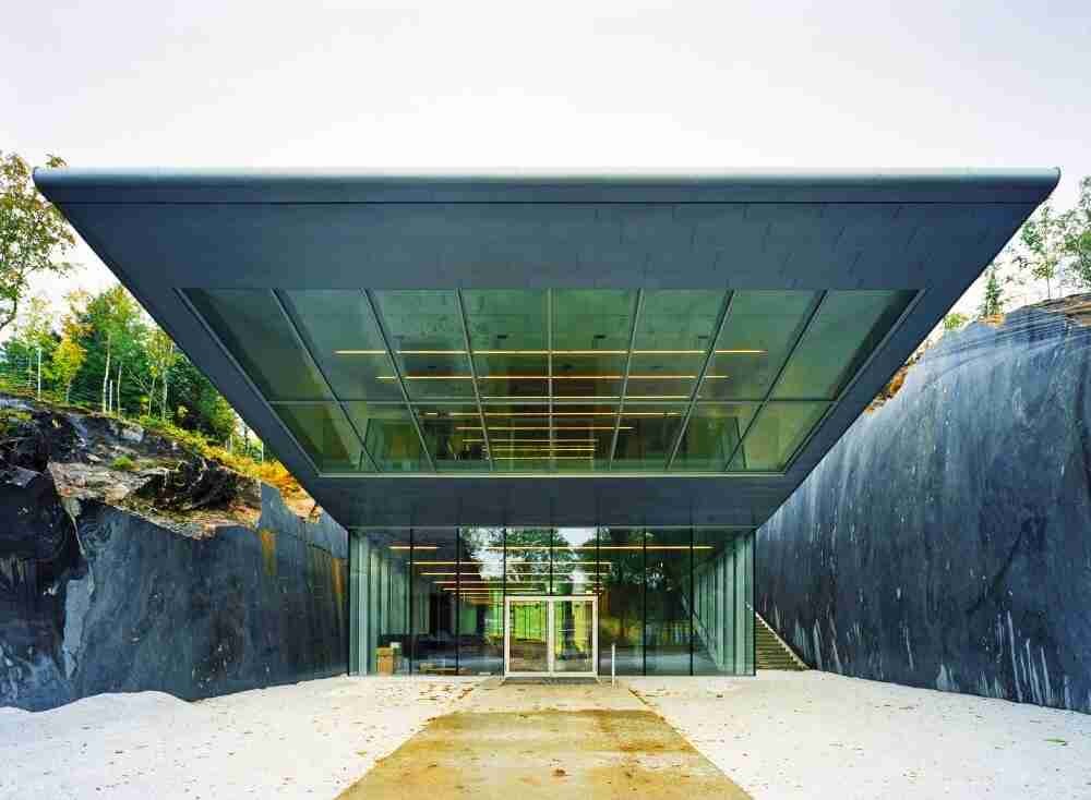 10 Ejemplos De Cómo Levantar Casas Entre Las Rocas — Idealistanews