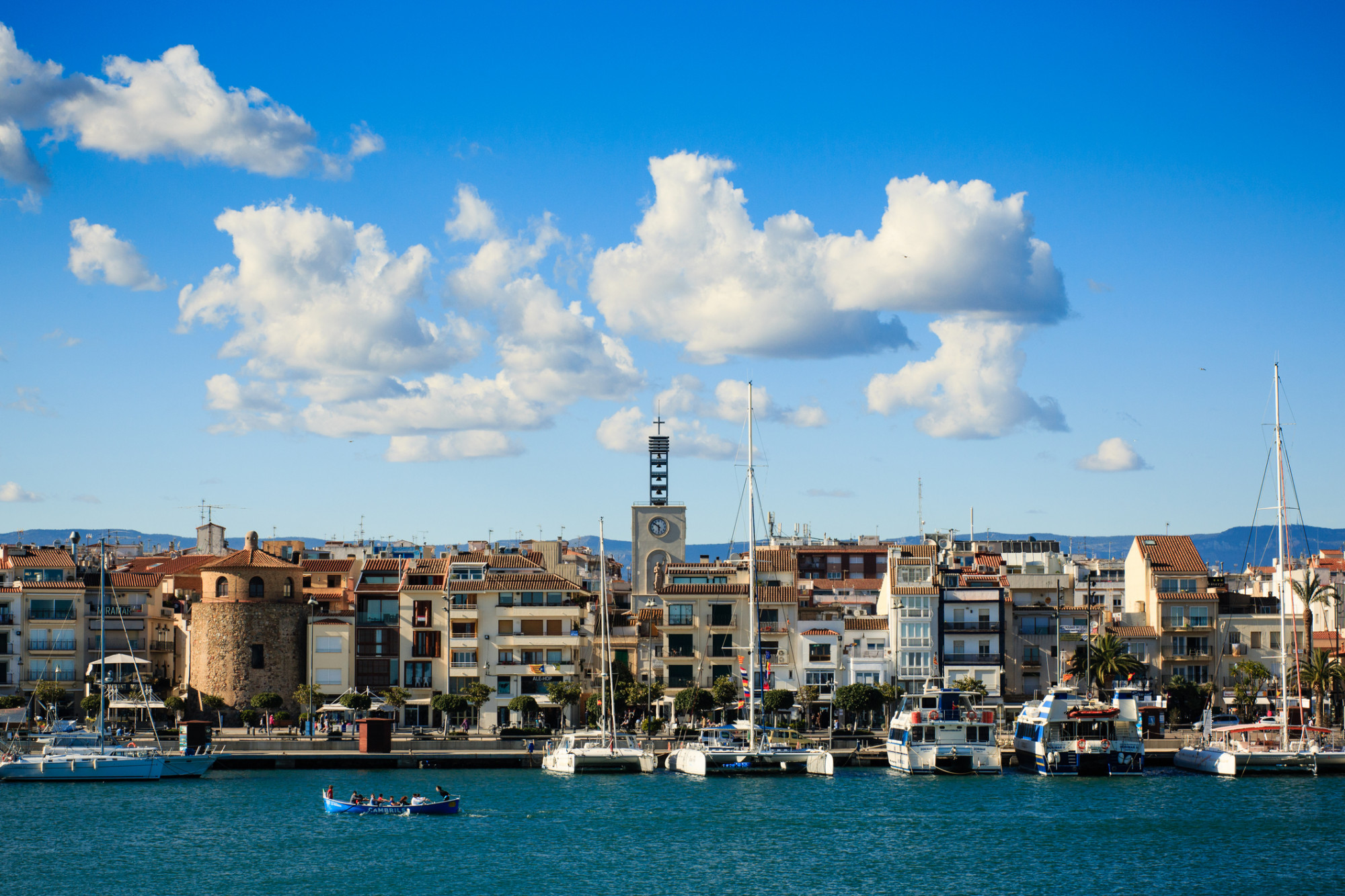 Vivir en Cambrils: mejores zonas, opiniones y precios — idealista/news