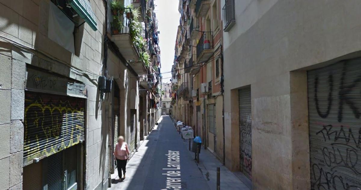 El Ayuntamiento de Barcelona compite contra inversores por las fincas ...