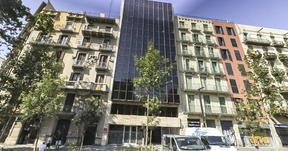 Meridia, socimi de Javier Faus, vende dos edificios de oficinas en ...