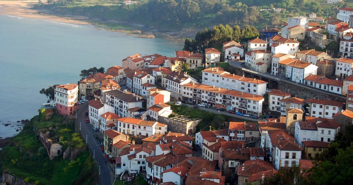 Descubre huellas de dinosaurio en la playa de Colunga — idealista/news