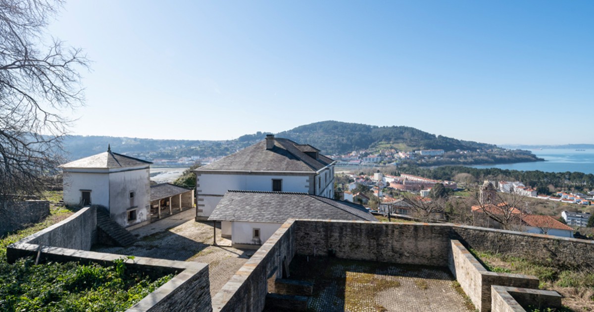 Se vende el Pazo de Rioboo, una histórica casa gallega del siglo XVII ...